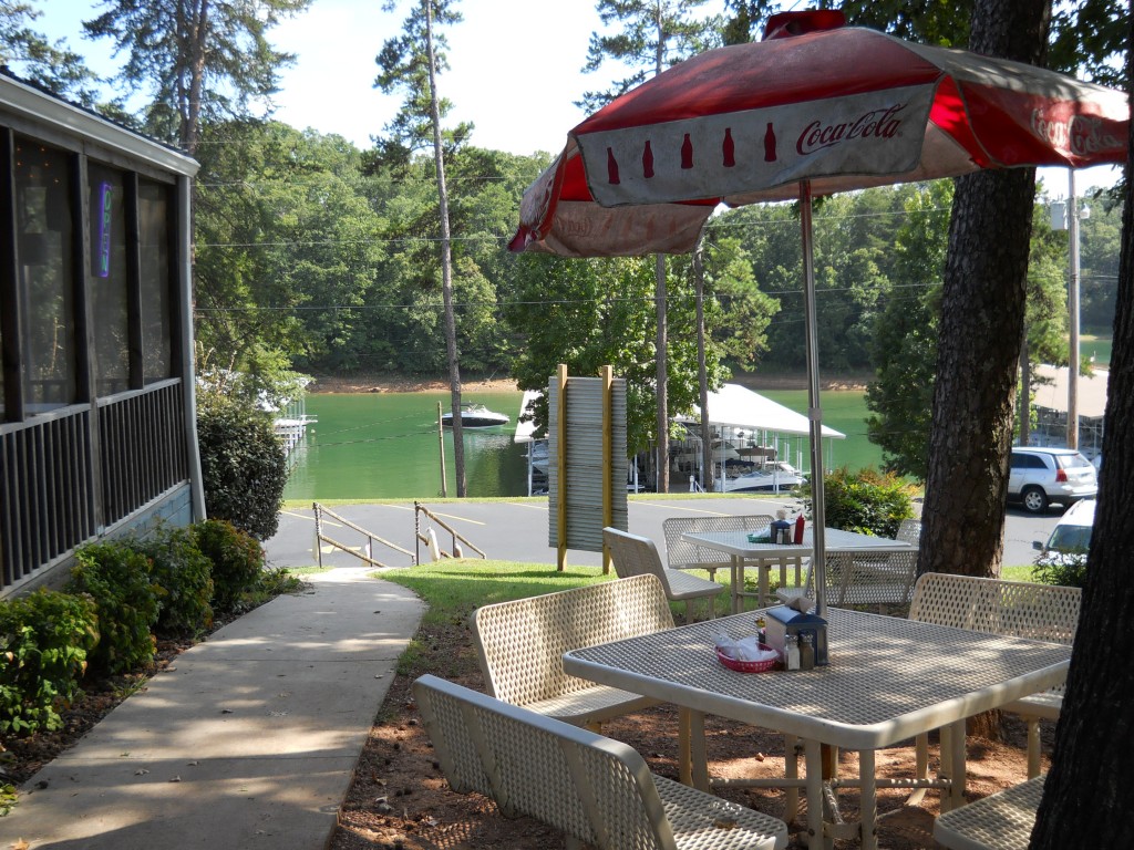Skogies - Fine Enough Dining on Lake Lanier - Lake Lanier