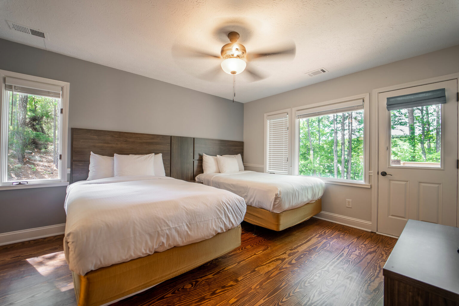 Lanier Islands Accommodations & Venues - Lake Lanier